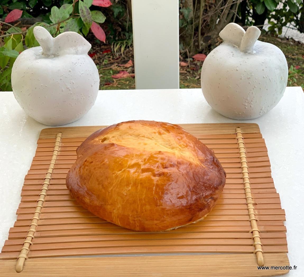 La gâche vendéenne, dernière brioche de la série … – La cuisine de ...